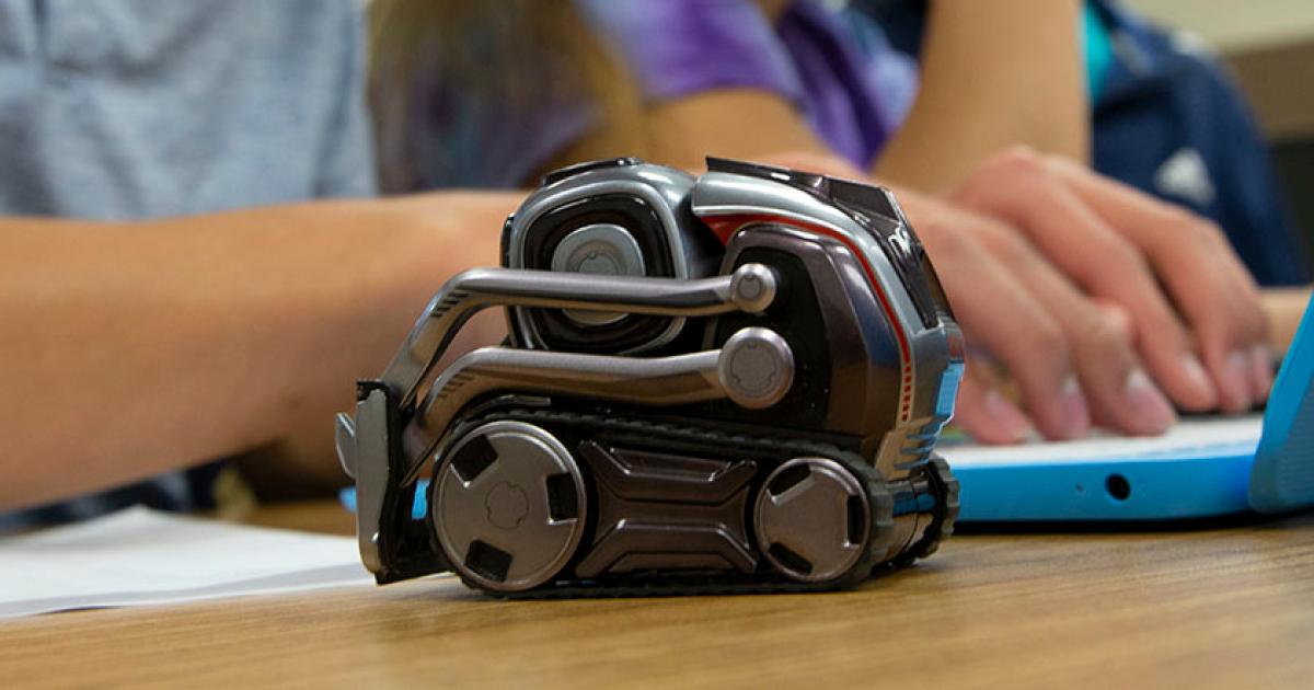 Tiny robots spark excitement for programming | College of Engineering ...