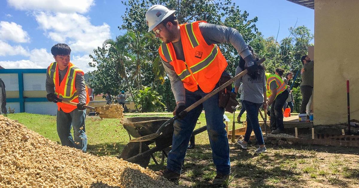 Students learn through service in Puerto Rico | College of Engineering ...