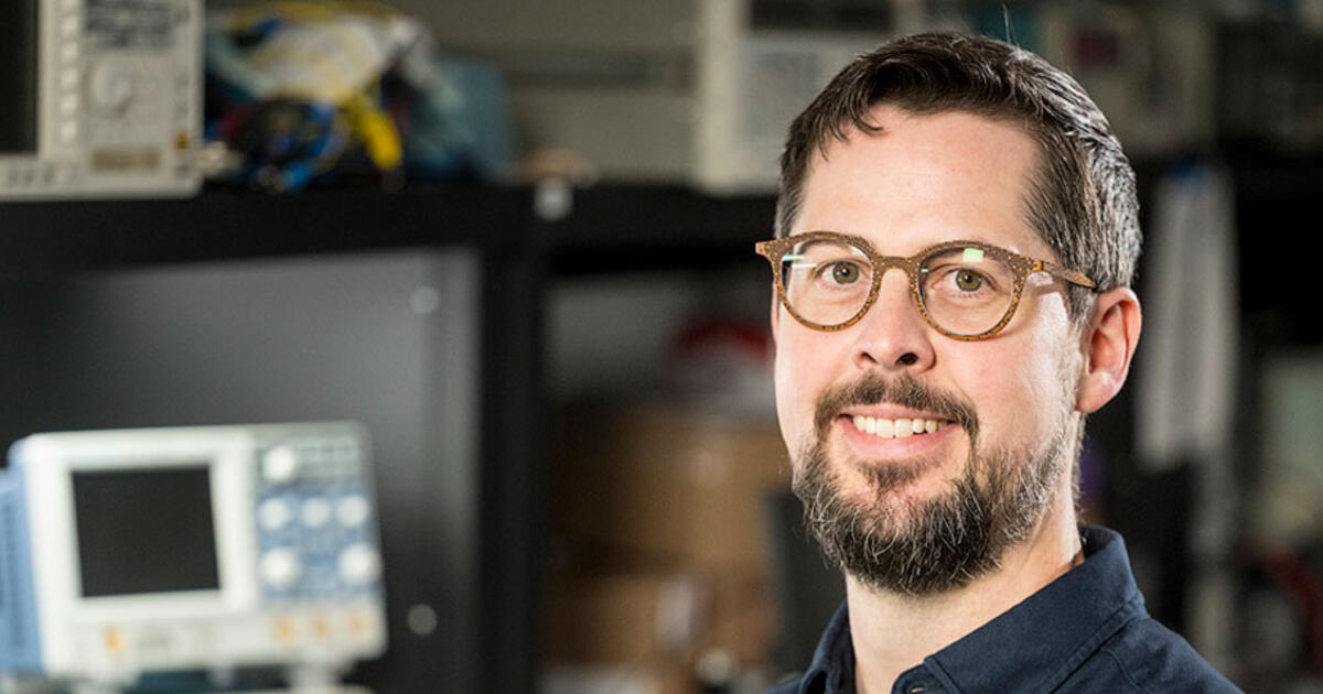Designing wearable medical electronics to transform healthcare ...