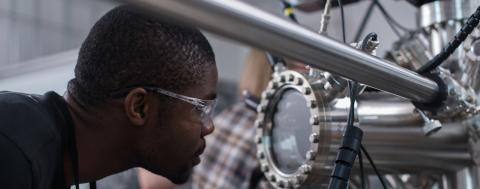 Intel engineer adapts computational chemistry skills learned at Oregon ...
